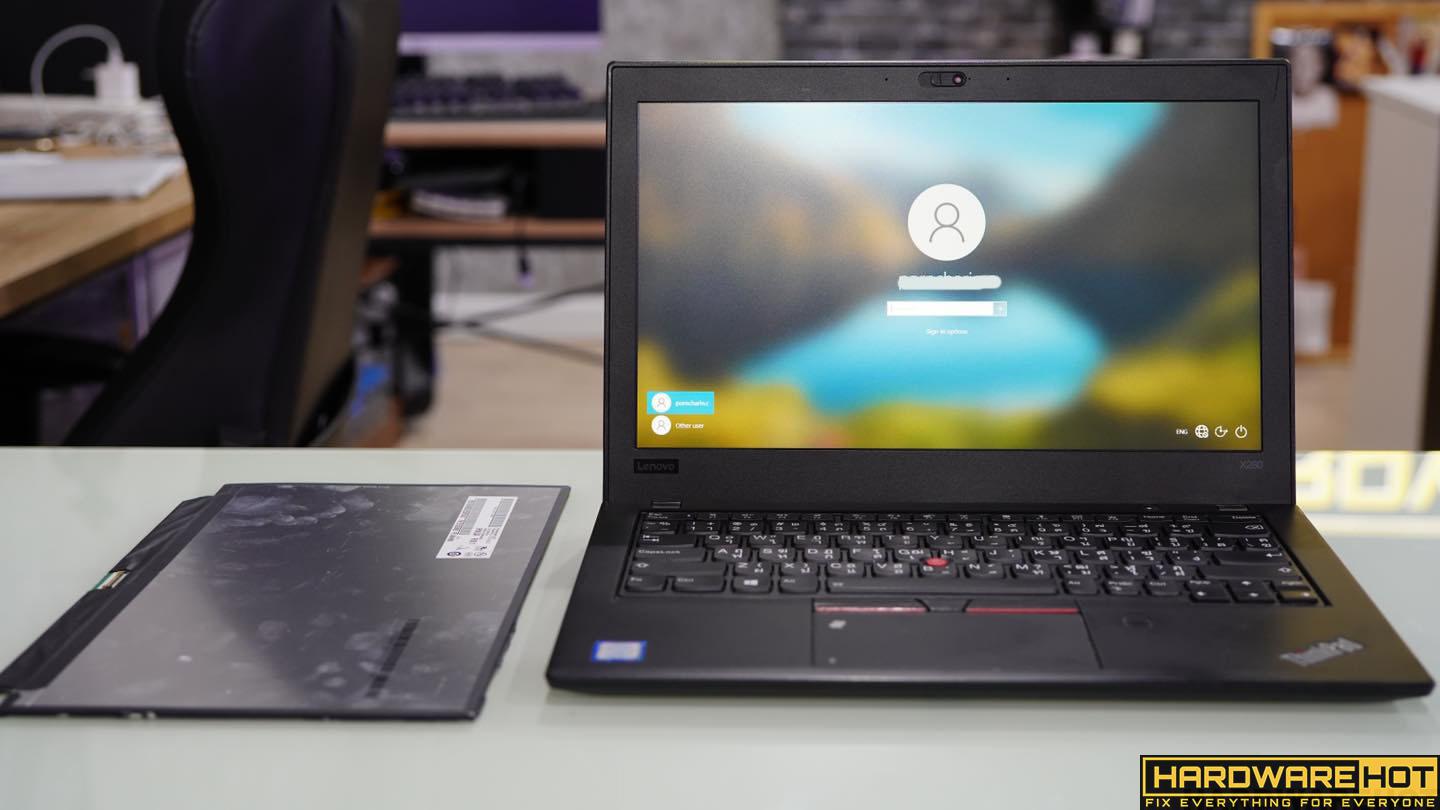 รับเปลี่ยนจอโน๊ตบุ๊ค LENOVO THINKPAD X280 อาการจอแตก